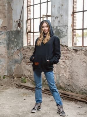 LOOK 8 - FOLLOW ME